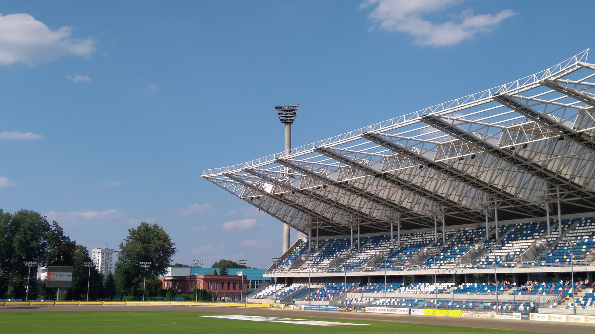 Ogromne zainteresowanie jutrzejszym meczem Stali Rzeszów z Podhalem ...